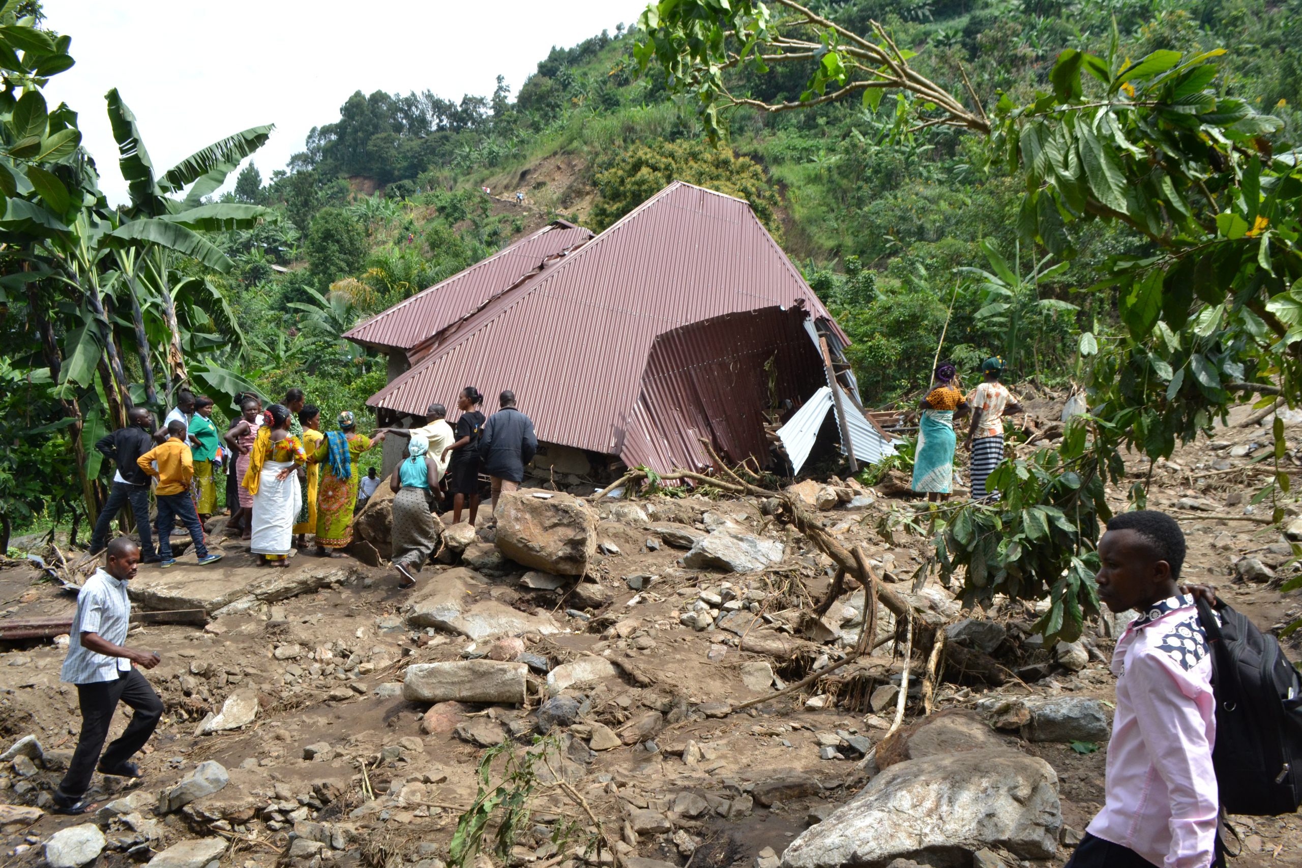 Panic engulfs Locals over periodic disasters. - Rwenzori Daily